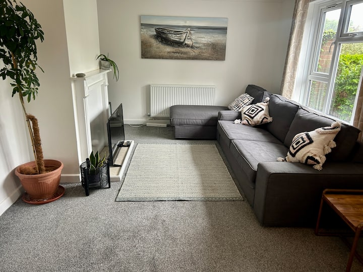 Sunny House 1 Bed, Private House With Sea Views - Folkestone