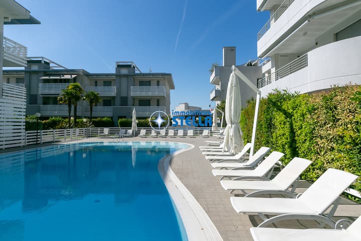 Maricel 2 *Residence With Pool* <Garage Included> - Eraclea Mare