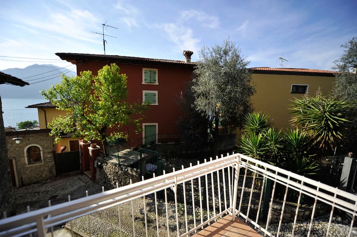 Casa Lory Appartamento N7 - Malcesine
