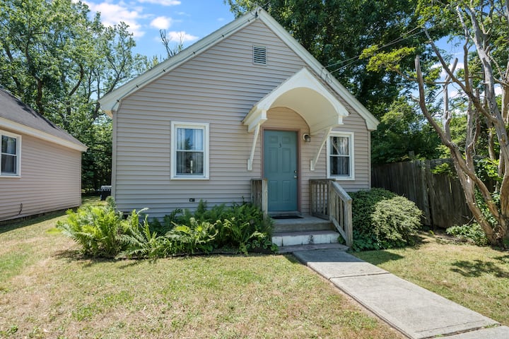 Chris' Cottage 3 - Chincoteague, VA