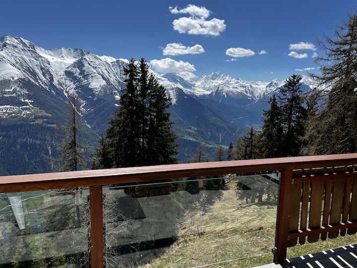 Walliser Bergidylle Auf 1950 M.ü.m. Im Chalet - Riederalp