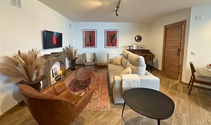 Vintage House - Solares