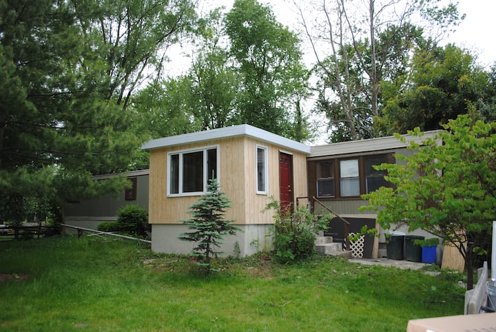 3br 1 Ba Schuylkill Riverfront Ac Docks Near Train - Conshohocken, PA