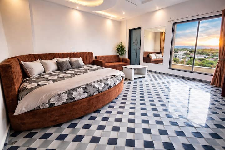 Hotel Shivlok | Couples, Family & Corporate Stay - Bhopal