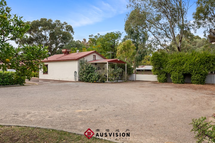 Renovated Granny Flat | Bbq-near Westfield Shops - Kalamunda