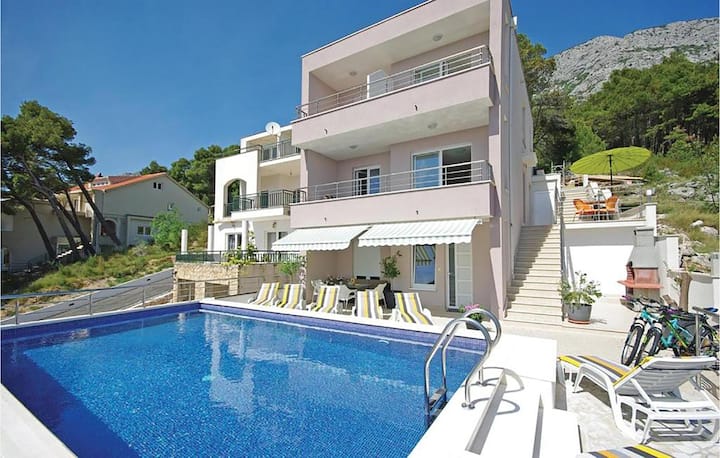 Awesome Apartment In Brela With House Sea View - Brela