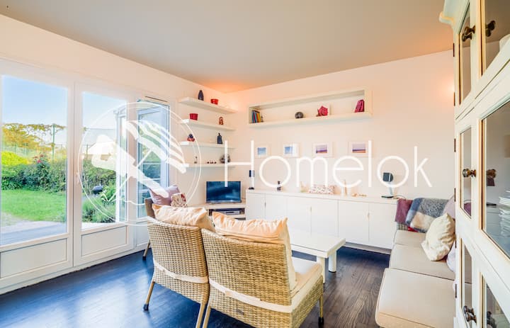 Jolie Maison Avec Jardin Terrasse - Lorient
