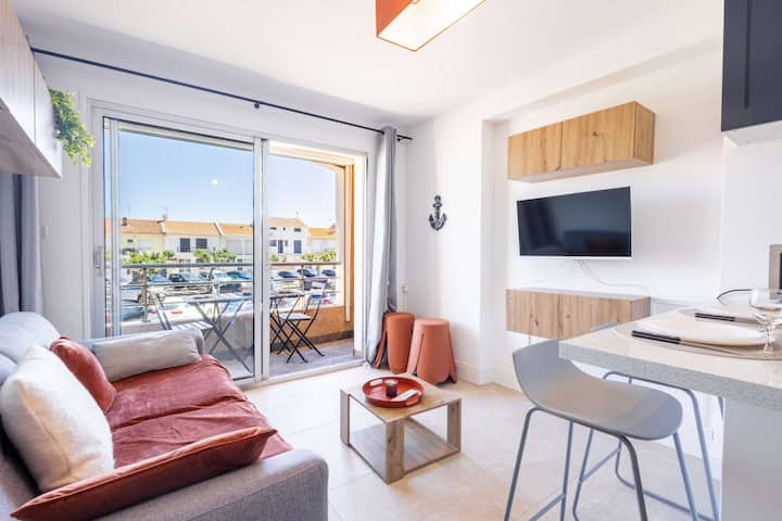 Appartement De Charme Les Pieds Dans Leau - Saint-Pierre-la-Mer