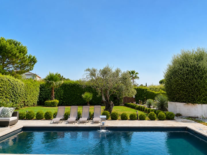 Superbe Villa 3 Suites Piscine & Jardin Privés - Cannes