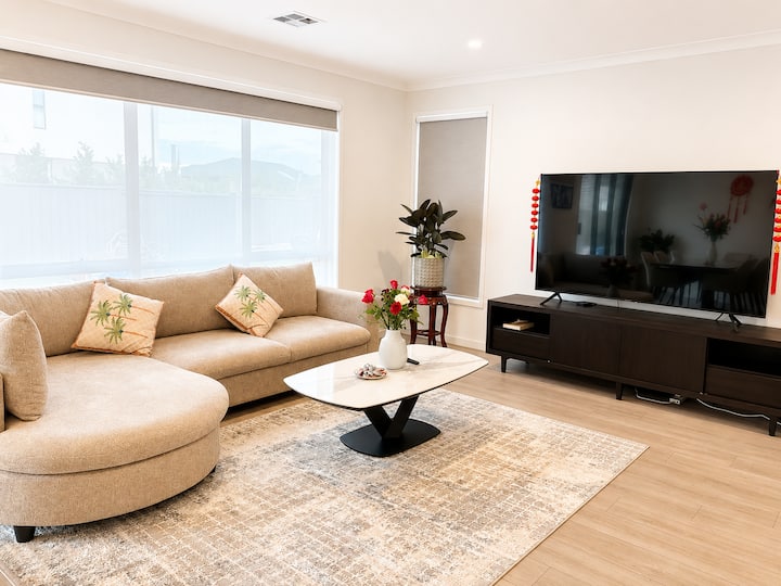 Luxury - Brand New - Home Sweet Home - Caroline Springs