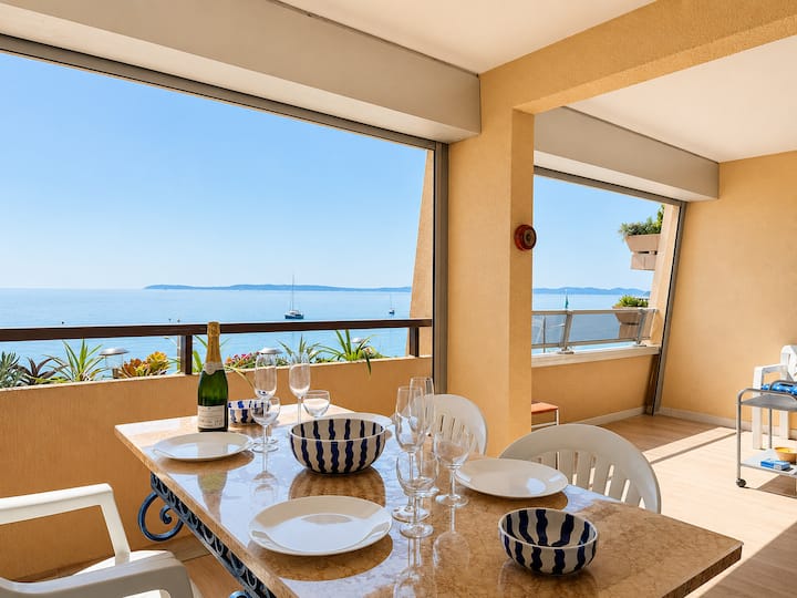 Vue Mer • Terrasse, Parking & Plage à Pied - Le Lavandou