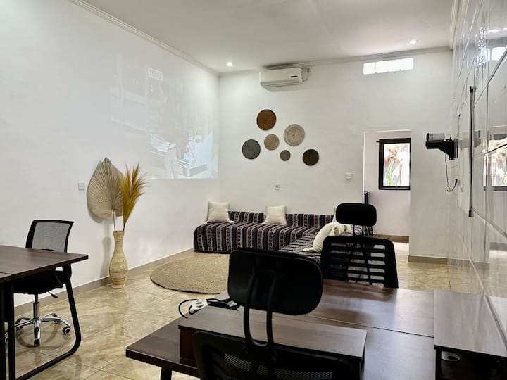 New Apartment No. 7 Guesthouse • Coworking • Pool - Bali