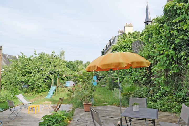 Maison Familiale St Goustan Avec Jardin Et Parking - Auray