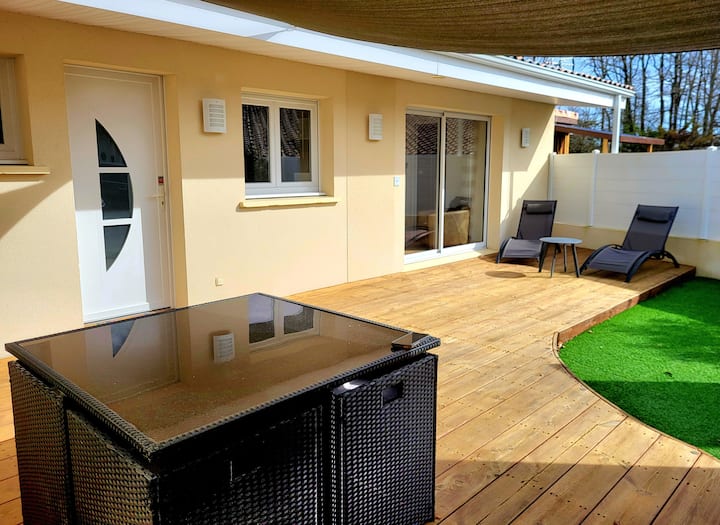 Arsac, Logement Chaleureux Et Cocooning ! - Margaux