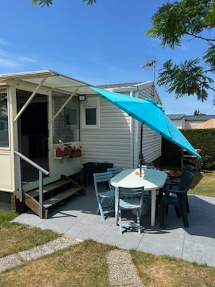 Chalet Chez Nini Dans Camping Avec Piscine - Granville