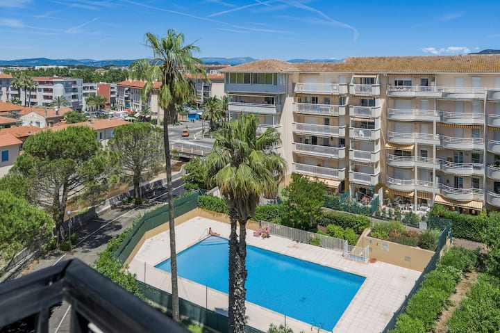 Appart Avec Piscine Partagée à Saint-raphaël - Saint-Raphaël
