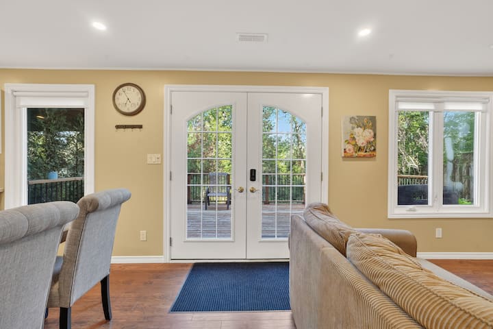 Private King Suite. Steps From Downtown Elora. - Fergus