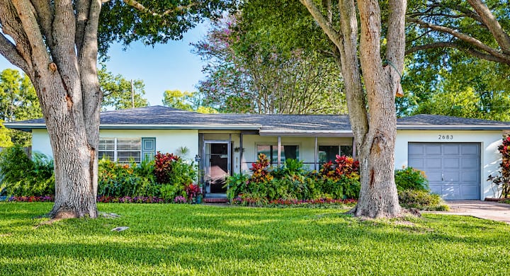 Sleeps 8, Pet Friendly Near Clearwater Beach - 清水市