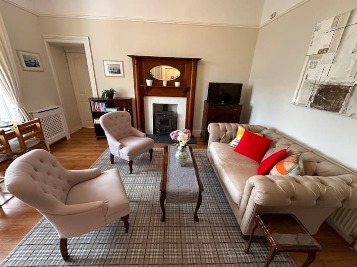 The Snug - Cosy Room In Tregortha B&b - Tighnabruaich