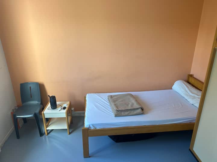 A Single Room In Belley - Belley