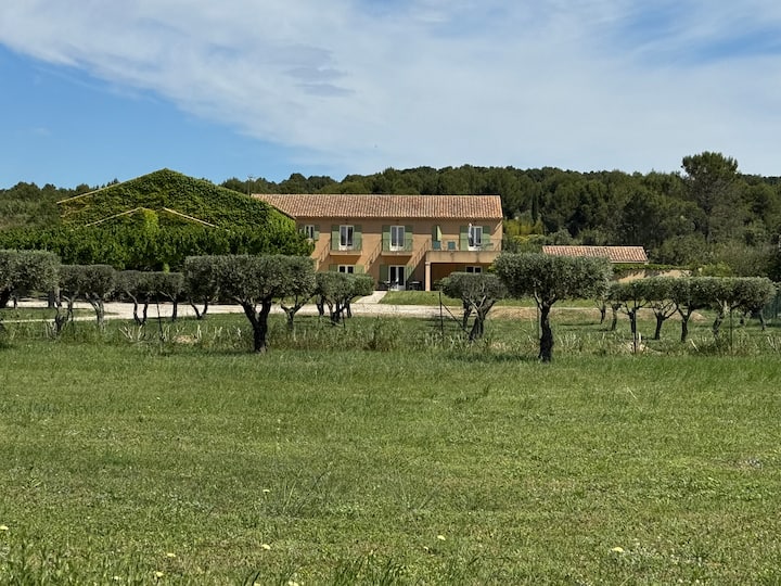 Ce Gîte Terriciaë En Duplex Est De 45m2 Pour 4 - Les Baux-de-Provence