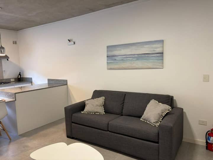 Altamar A Metros Del Hospital Regional Y Cabin - Comodoro Rivadavia