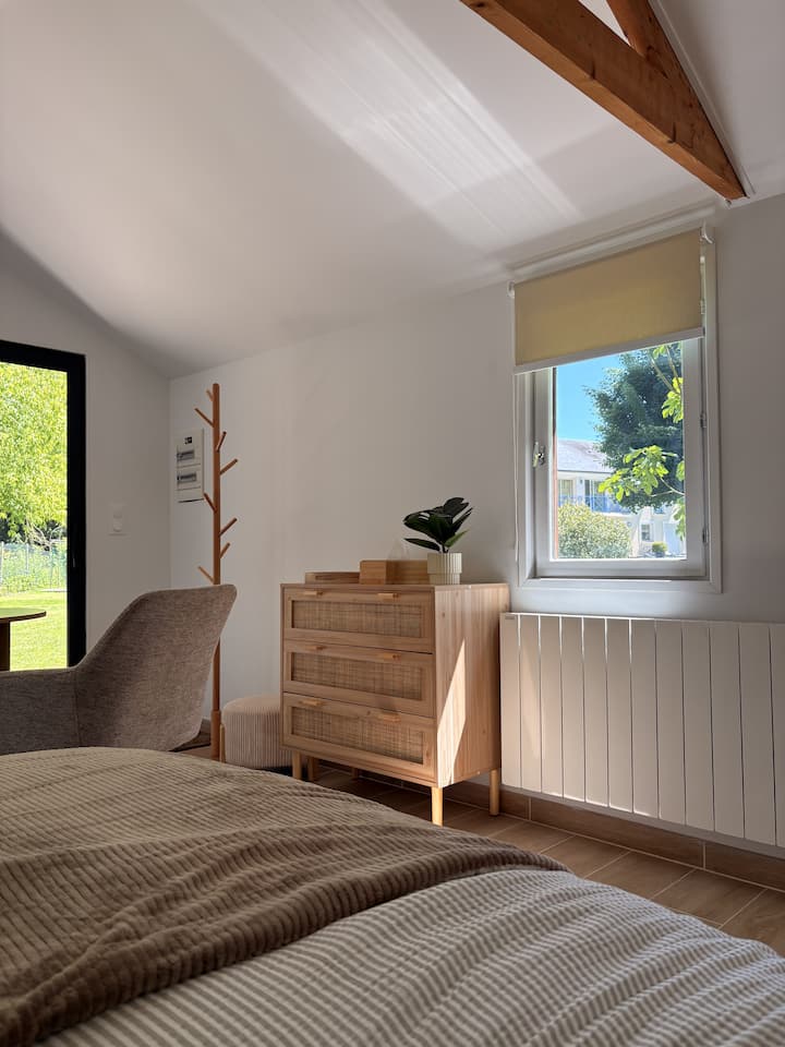 Cabane Cosy Nichée Dans Un Grand Jardin - Seine-Saint-Denis
