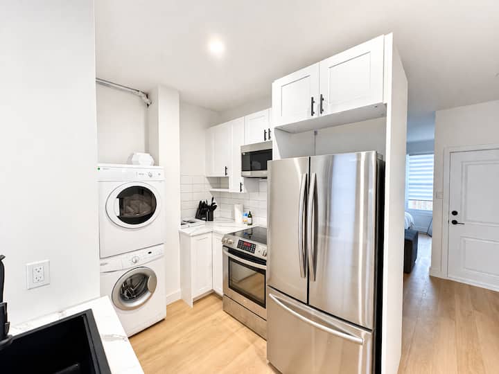Loft Neuf Centre-ville Tr | Professionnel & Solo - Trois-Rivières