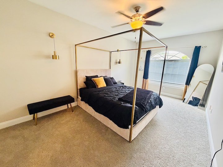 Midtown Gold Luxe | Near Downtown & Benz Stadium - Zoo Atlanta, Atlanta