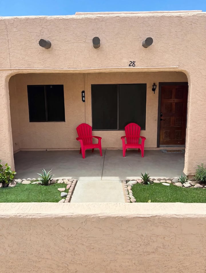 Desert Peace | Pool + Patio + Cozy Arizona Getaway - Sun City