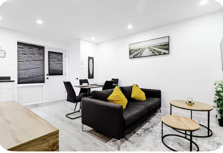 Prime 2br Griffintown | Montreal Living - Brossard