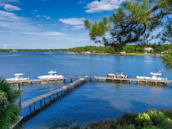 Waterfront Condo W/ Boat Docking & Fishing - Foley, AL