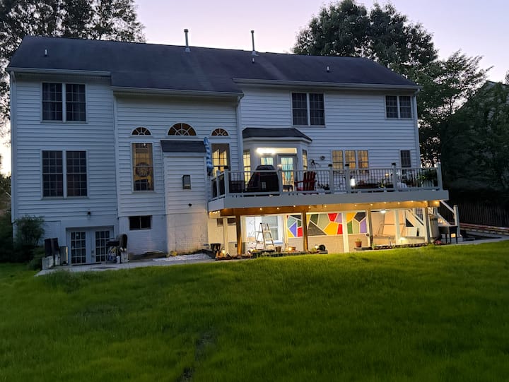 Beautiful Quiet 4br Basement Home In Dumfries, Va - Woodbridge, VA