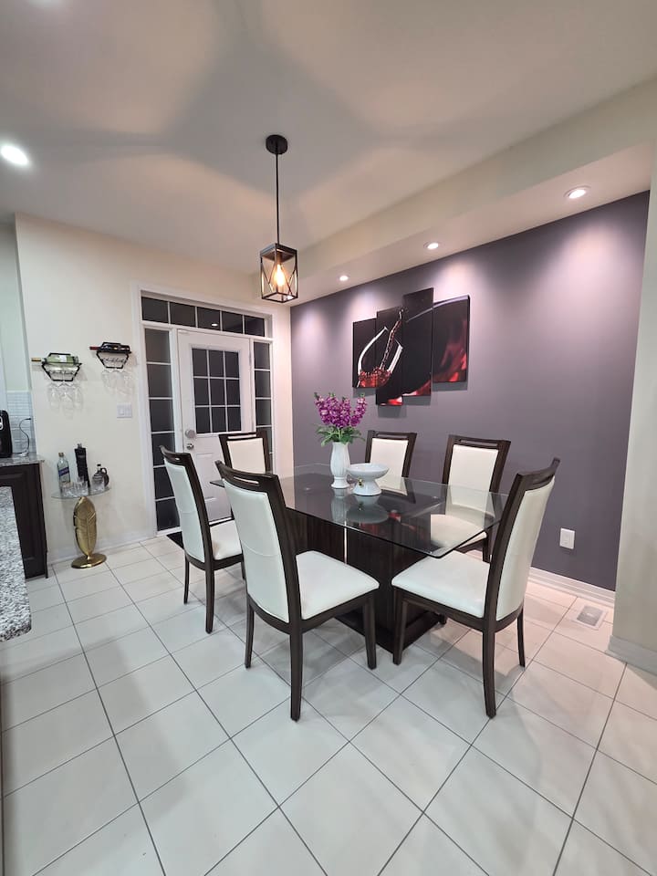 Ligero Townhouse - Orangeville