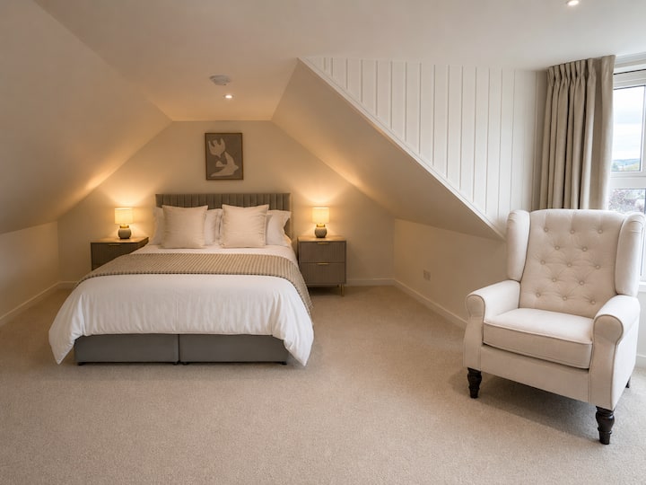 Luxury Renovated Retreat In Central Innerleithen - Innerleithen