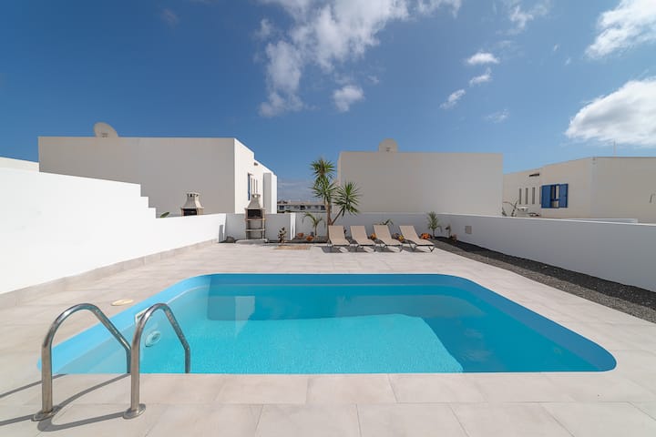 Villa Yaiza 1 - Vipvipvillas - Playa Blanca