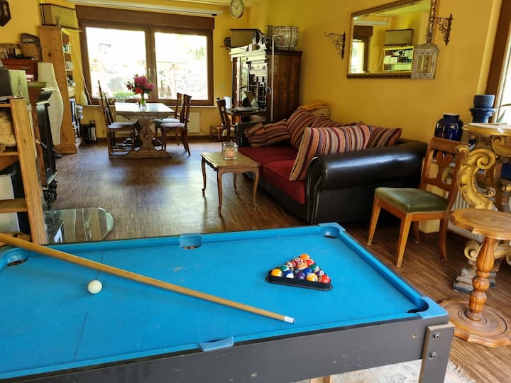 Haus In Der Natur Mit Pool Und Traumhaftem Garten - Saarbrücken