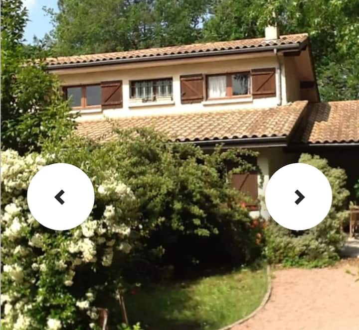 Lac Et Tennis Privé /Bordeaux 15 Min/8 Personnes. - Blanquefort