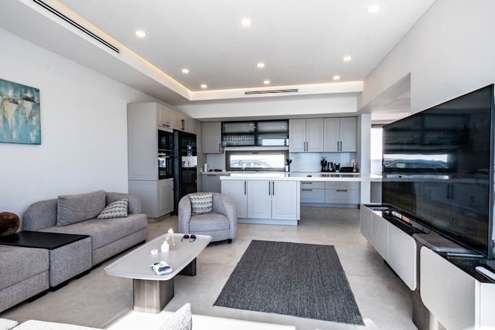 Luxury Villa With Sea & Marina View - Yalıkavak
