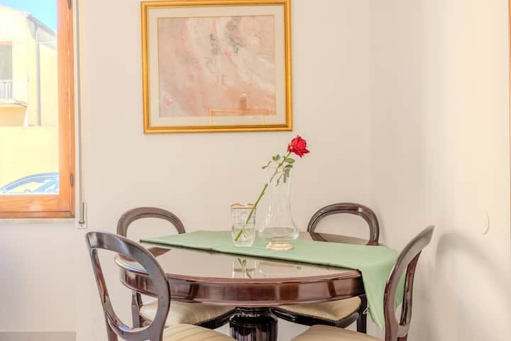 Rosa Di Giò • Le Charme D'une Autre ÉPoque - Monti