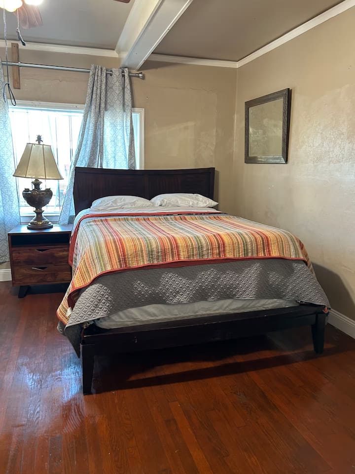 Spacious 5br Family Home | Near Six Flags - Vallejo, CA