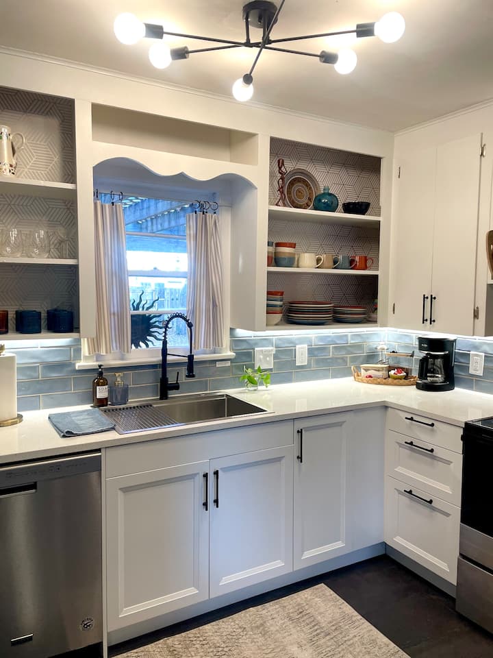 Mid-century Charmer Near Downtown/msu On Quiet St! - Spring, TX