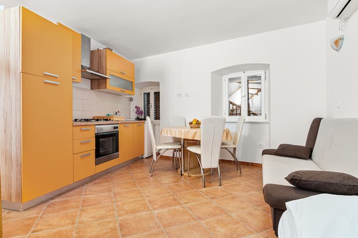 Old Town Apartment,lovran - Lovran