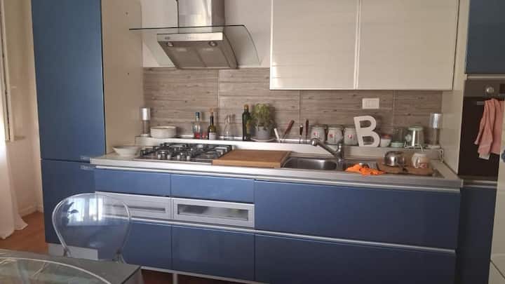 B&b Il Sole Rimini: Colazione Buffet E Giardino - Rimini