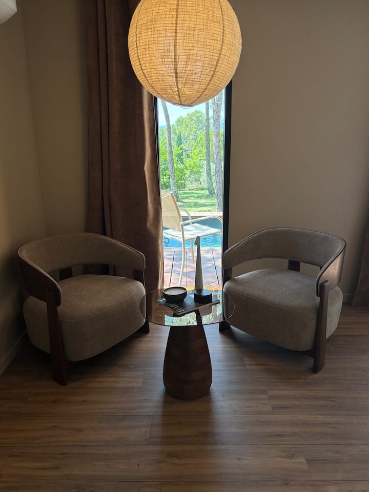 Lodge Avec Piscine Privée • Vue Exceptionnelle - France