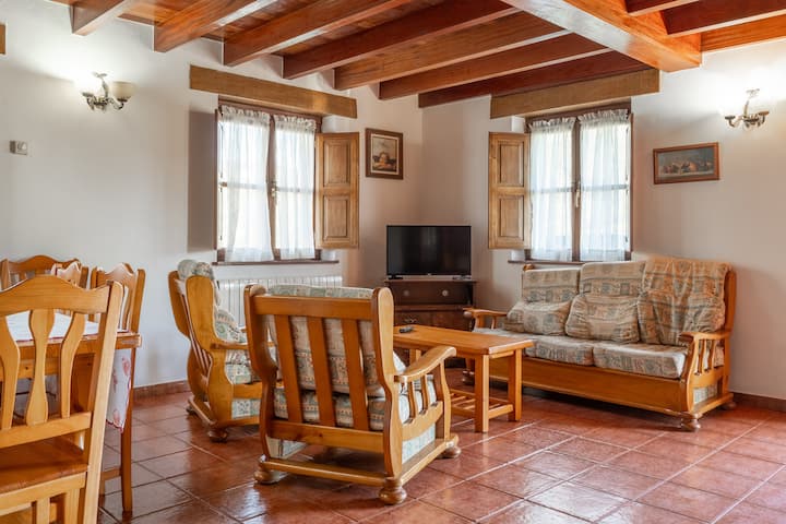 Casa Collado Sto Tomas Apto 1 - Ribadesella
