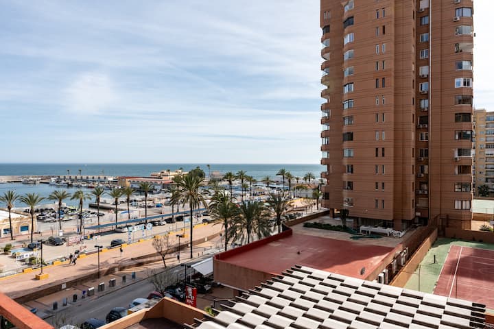 Sunny Studio Apartment, Marina View - Fuengirola
