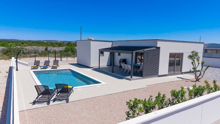 Villa Pure - Brodarica