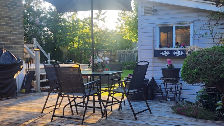 Charming 2br Suite | Private Deck + Bbq - Brampton