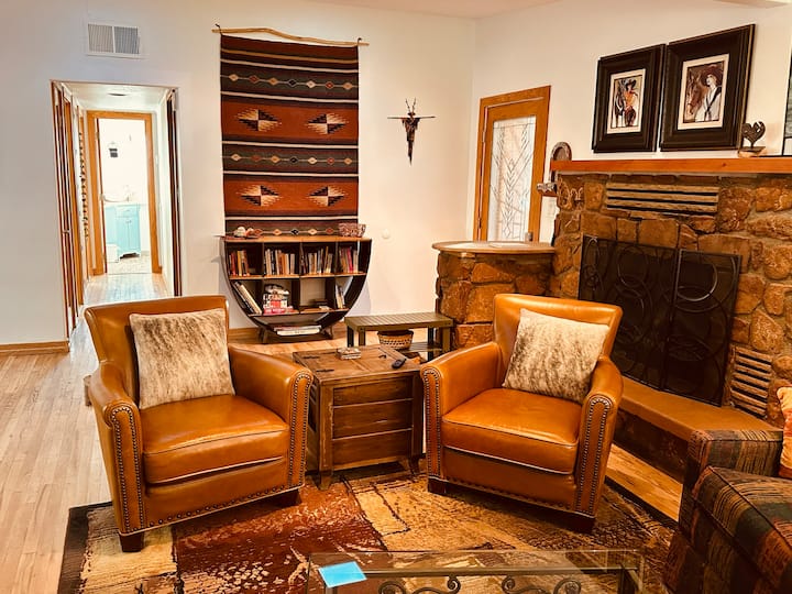 Walk To Trailhead, Patios, Views, Bungalow, Luxury - Sedona, AZ